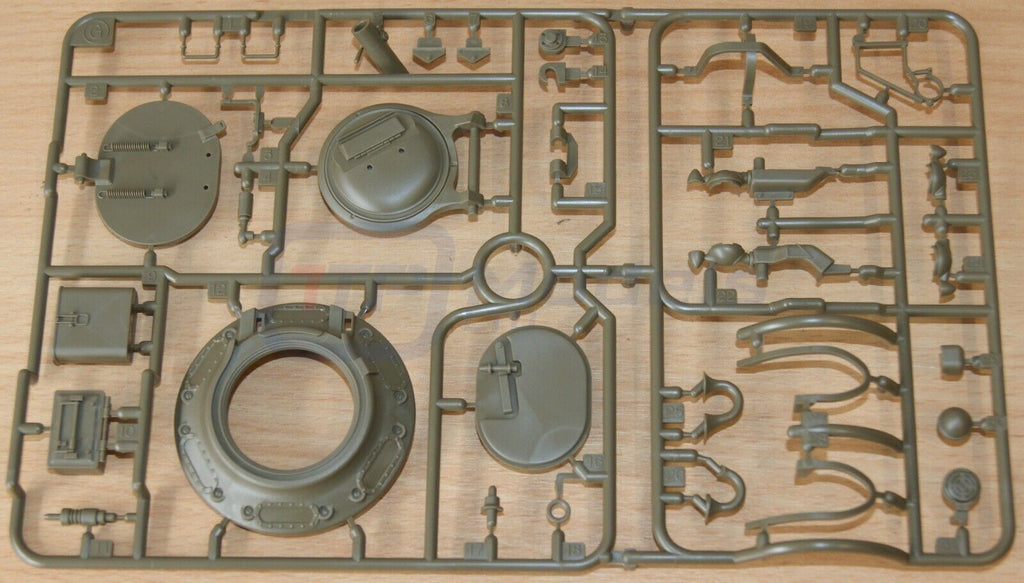 Tamiya 56015 U.S. Medium Tank M26 Pershing T26E3, 9005696/19005696 G P ...